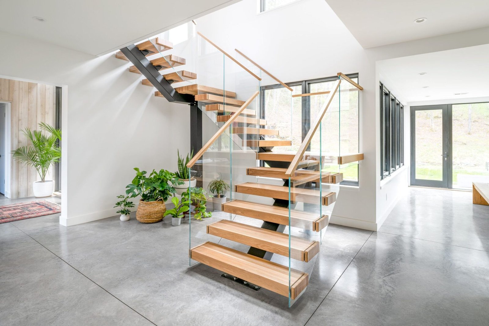 How to Build Safe Custom Stairs: Key Measurements and Rules You Need to ...
